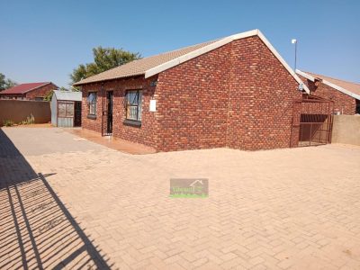 Listings – Vibrant Property Group